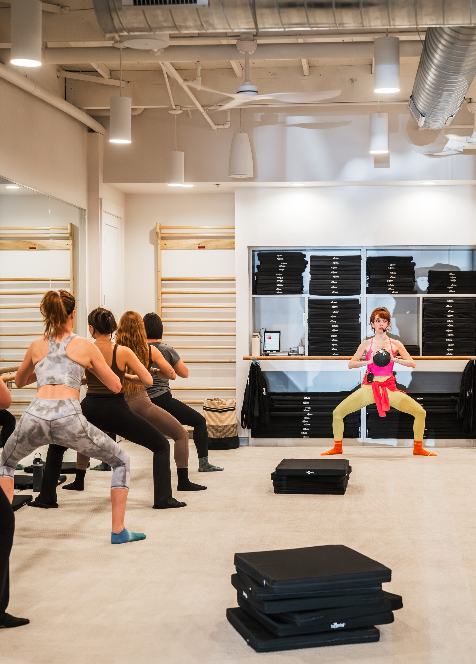 Barre Classes in Woodland Hills, CA | The Bar Method Woodland Hills