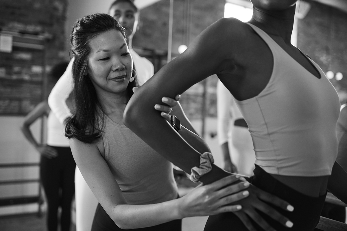 7 Benefits of Barre Workouts: How It Complements Other Forms of ...